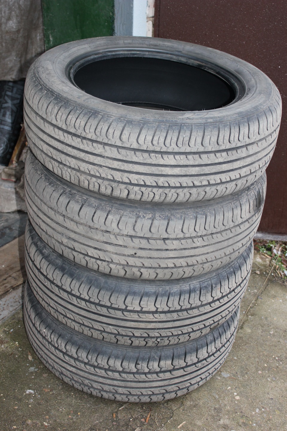 Hankook Optimo K415 205/60 R16 продаю! ) — Chevrolet Cruze (1G), 1,6 л ...