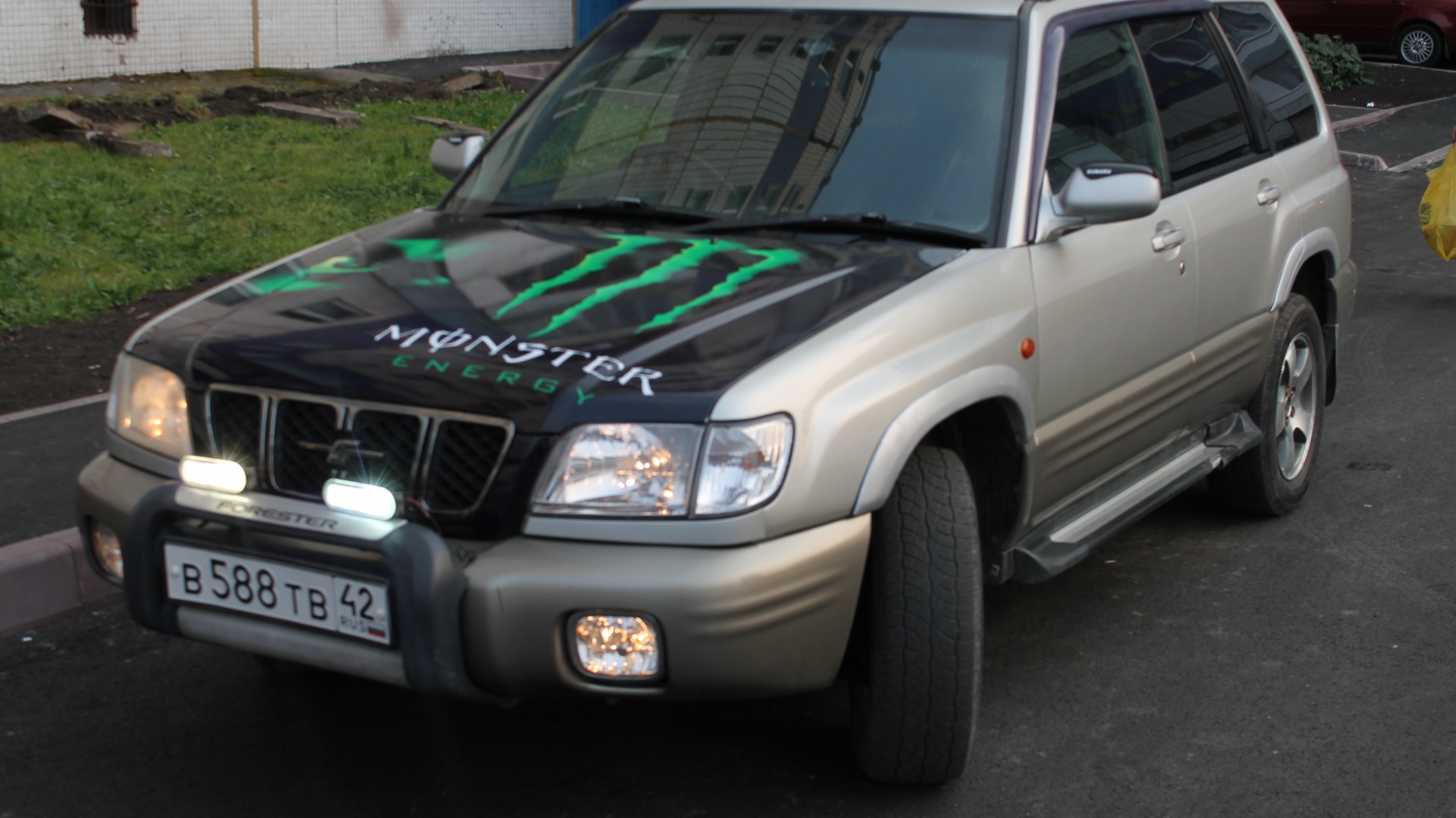 Subaru Forester (SF) 2.0 бензиновый 1999 | Monster energy на DRIVE2