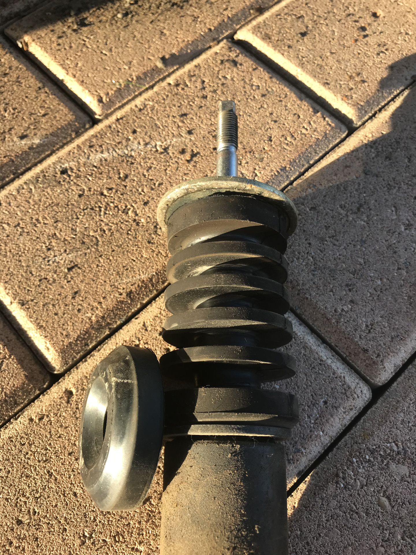 Замена передних тормозных дисков на перфорированые и т.д. — Toyota ...