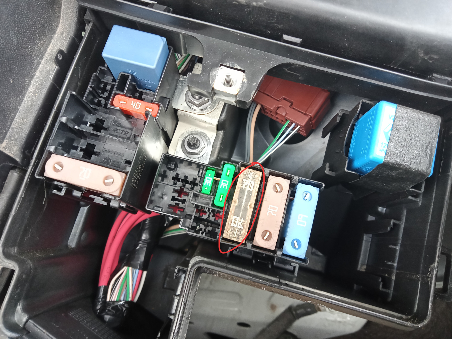 Блок управления свечами накала, ошибка Р0383 — Renault Scenic IV, 1,5 л ...