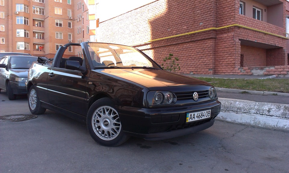 оптика DUAL ROUND)) — Volkswagen Golf Cabriolet Mk3, 1,6 л, 1997 года ...