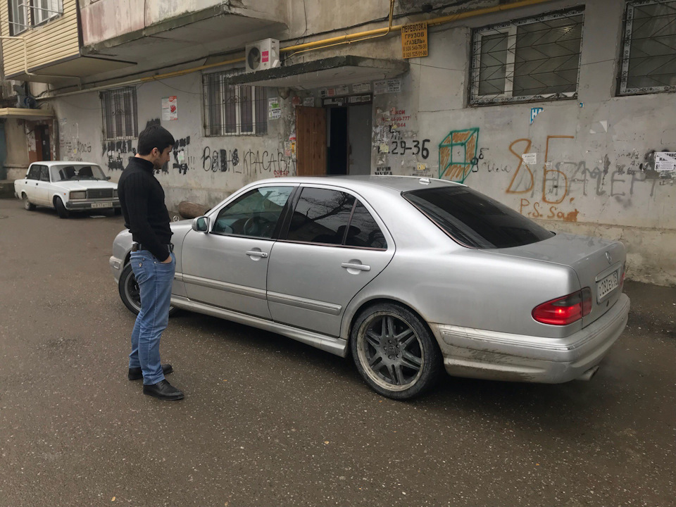 Бартер — Mercedes-Benz E-Class (W210), 4,3 л, 2000 года | колёсные диски | DRIVE2