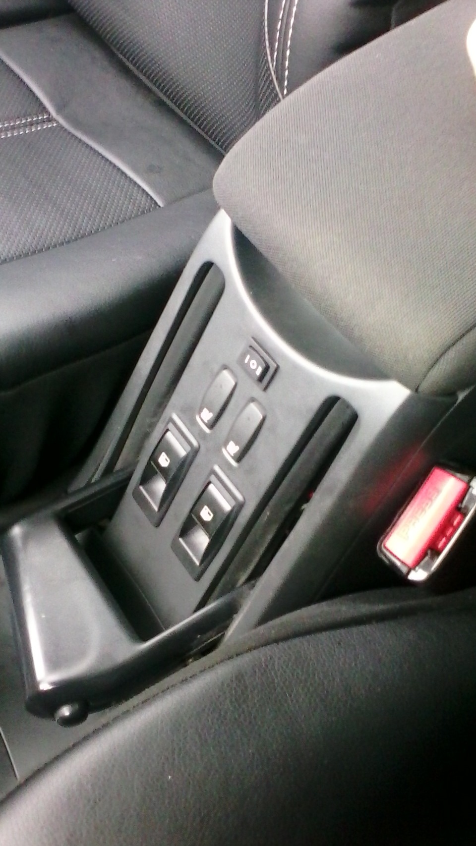 Приятности))) — Renault Megane II, 1,6 л, 2007 года | электроника | DRIVE2