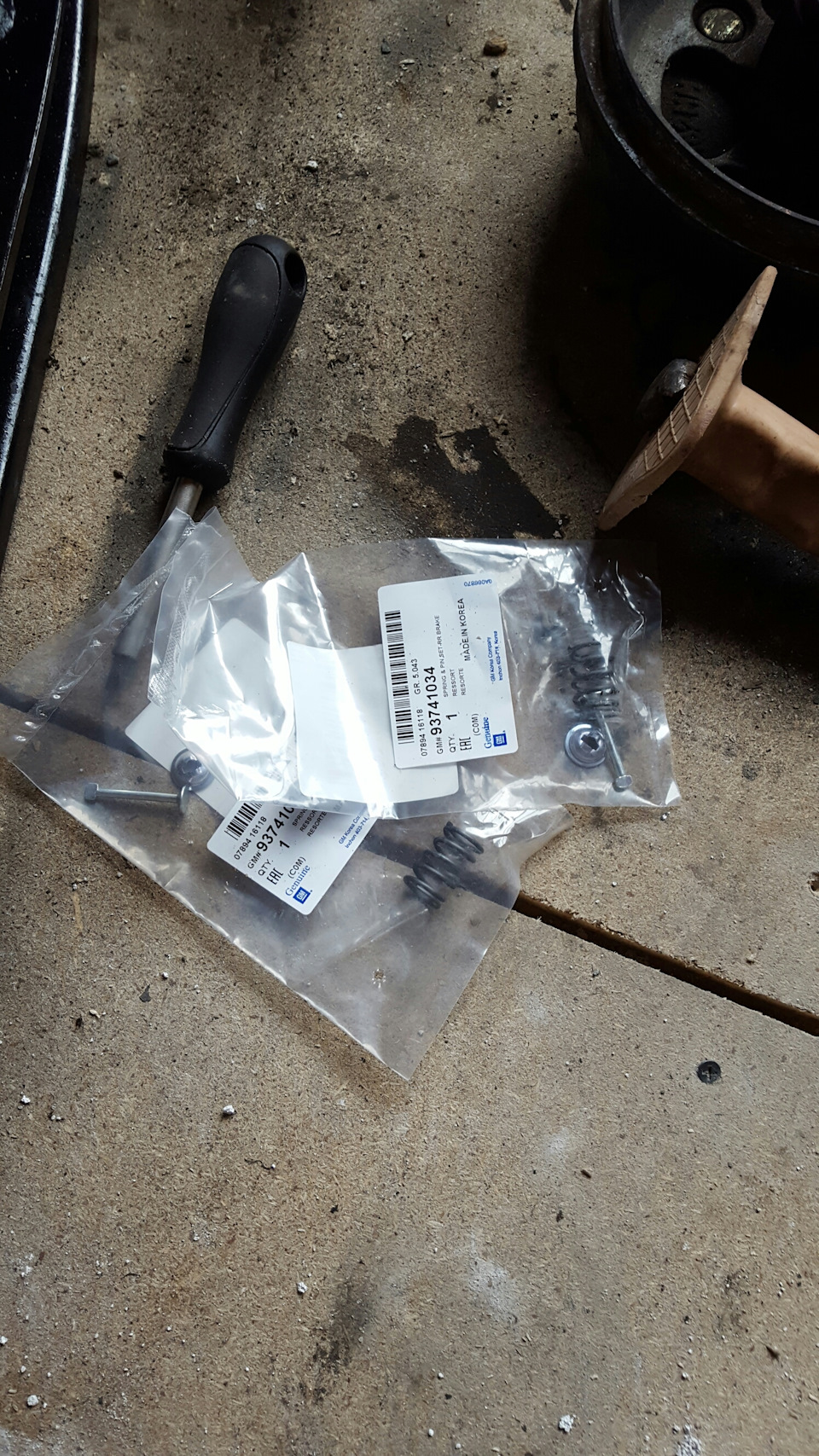 93741034 Тормозная колодка GM | Запчасти на DRIVE2