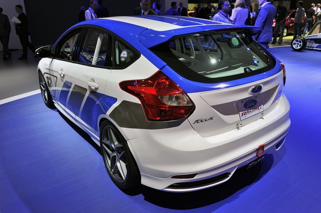 Скоро! ST-R! — Ford Focus ST III, 2 л, 2012 года | стайлинг | DRIVE2