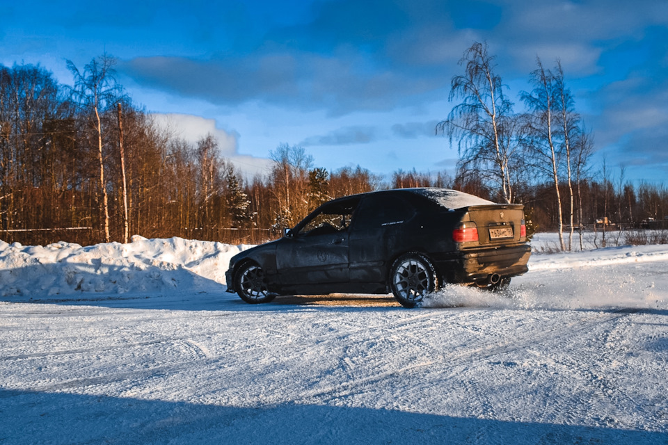 Пружины задние от f20 — BMW 3 series Compact (E36/5), 1,9 л, 1999 года ...