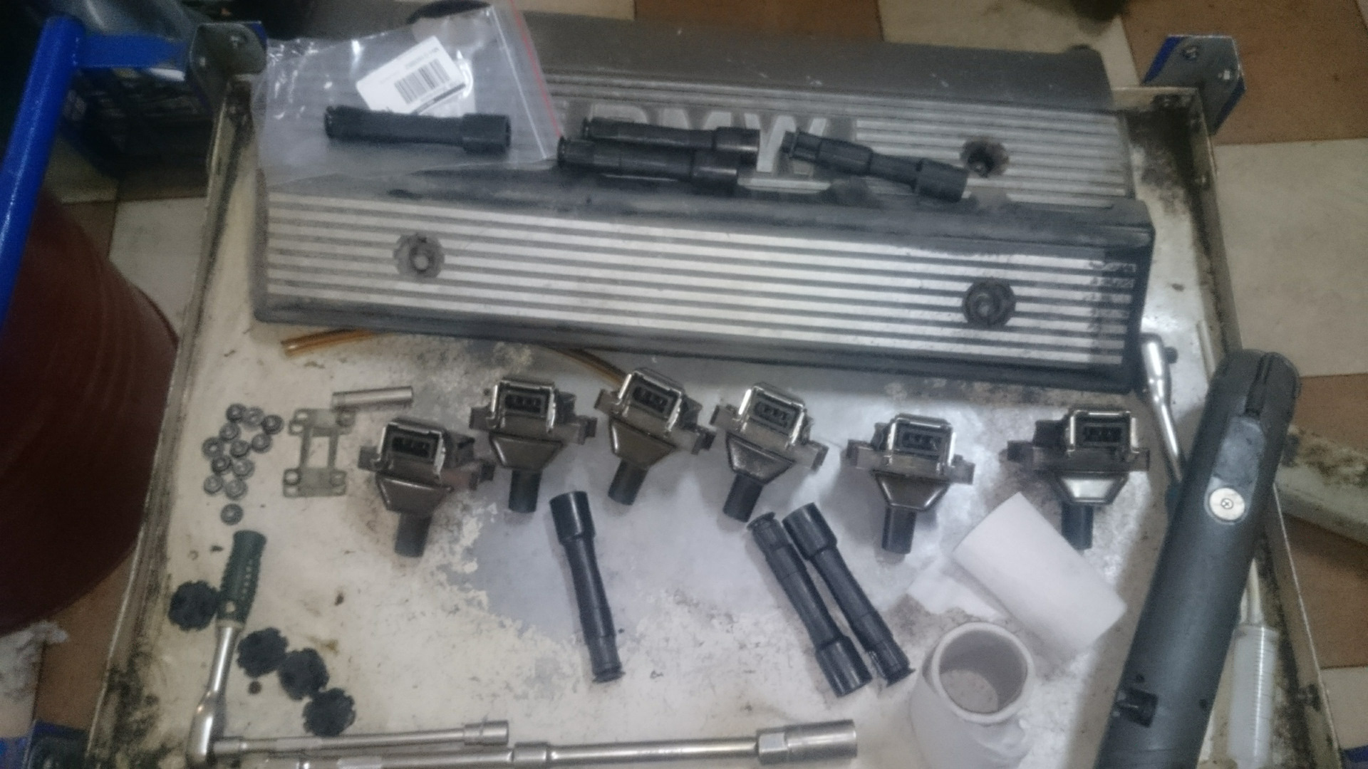 Свечные наконечники — BMW 5 series (E34), 2,5 л, 1994 года | своими ...