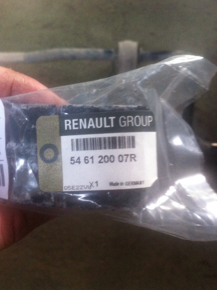 Заменил втулки стабилизатора, рулевые тяги и рычаги. — Renault Megane ...