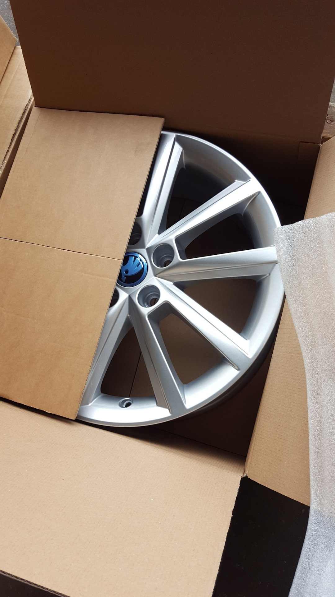 Диски Teron — Skoda Octavia A7 Mk3, 1,4 л, 2014 года | колёсные диски ...