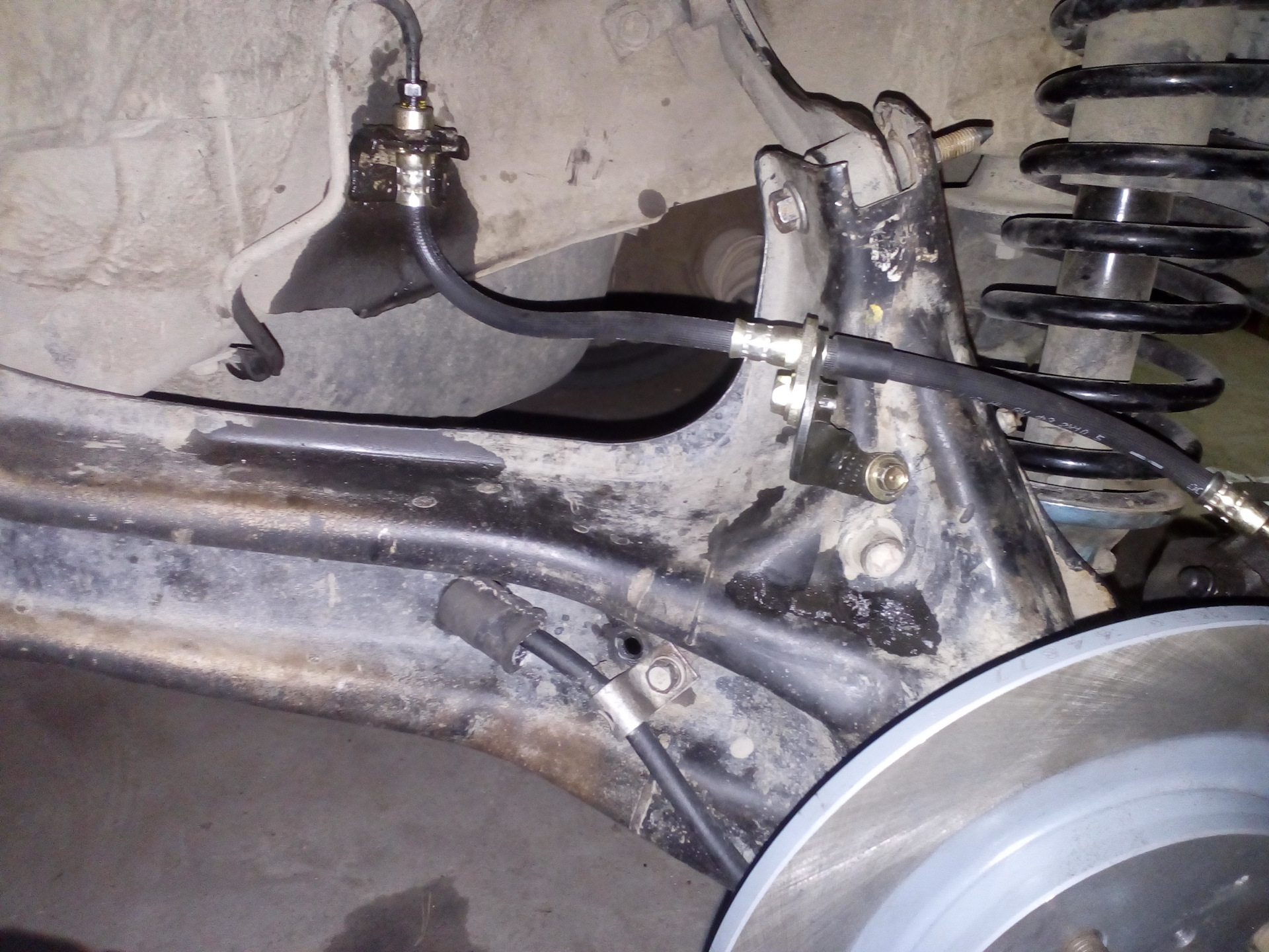 Задние дисковые тормозилки) — Honda Orthia, 2 л, 2001 года | тюнинг ...