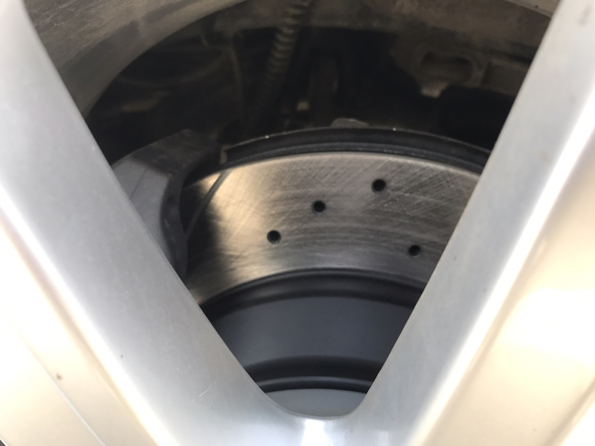 Тормозульки, резинки и всякая мелочь — Audi Q7 (1G), 3,6 л, 2007 года ...