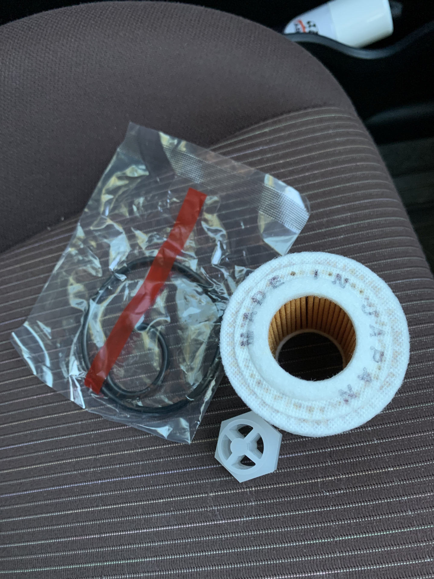 Антифриз + Масло — Toyota Vitz (130), 1 л, 2012 года | плановое ТО | DRIVE2