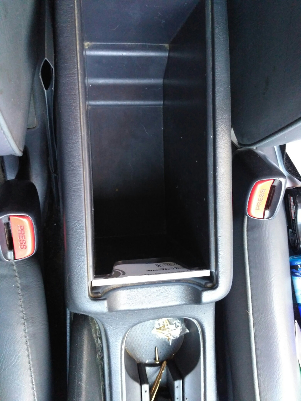 Установка подлокотника на ниссан АД — Nissan AD (Y11), 1,5 л, 2002 года ...