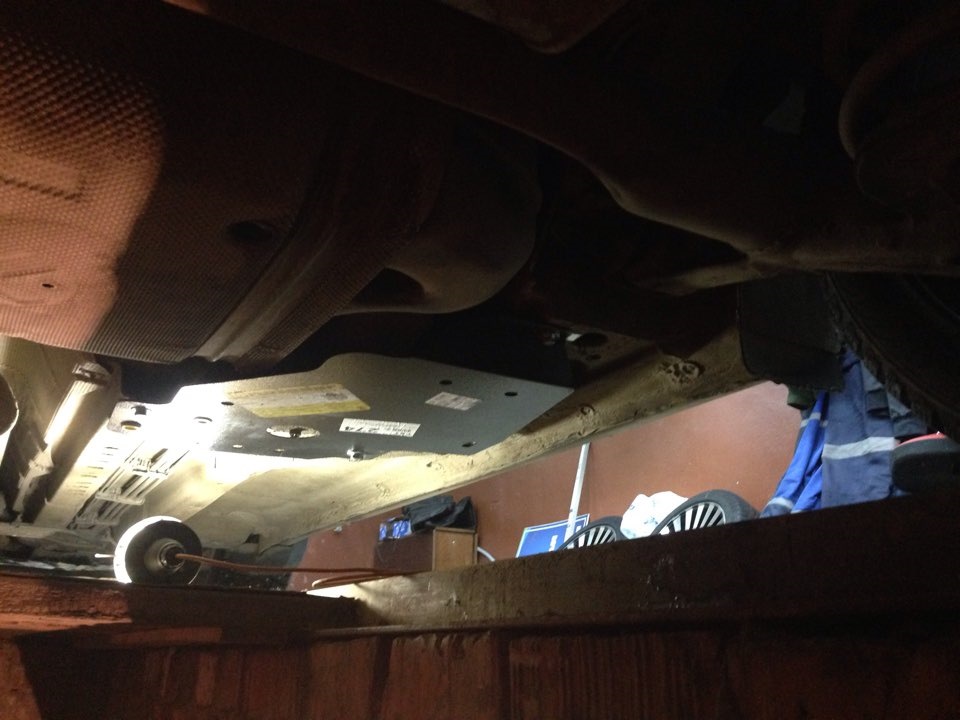 Защита топливных трубок — Opel Astra J, 1,6 л, 2010 года | другое | DRIVE2