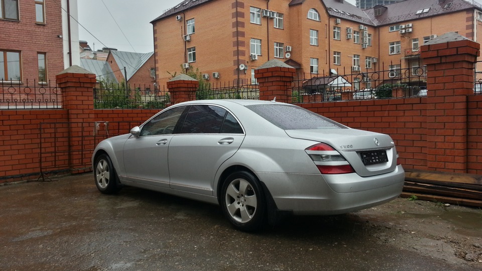 Замена пневмостойки и радиатора — Mercedes-Benz S-Class (W221), 5,4 л, 2007 года | визит на ...