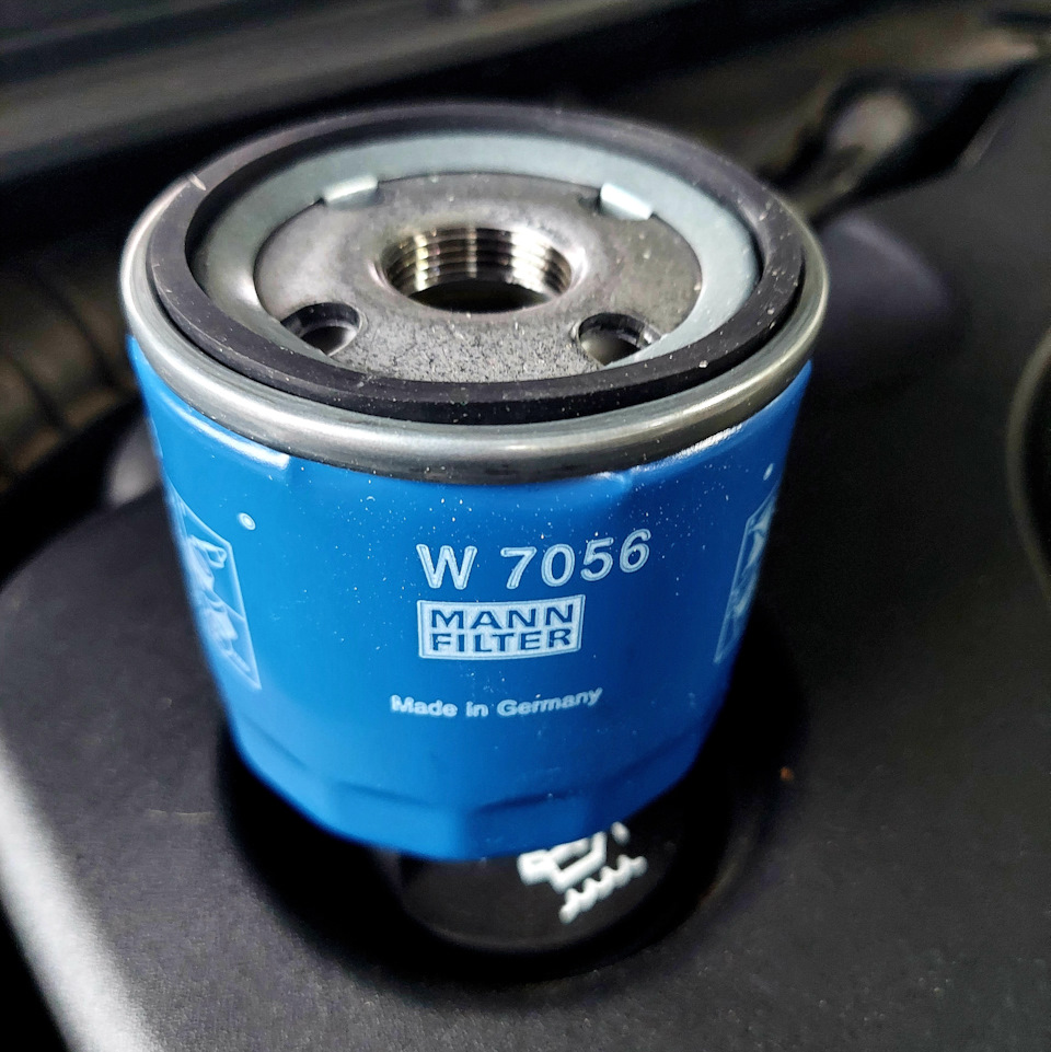 W7056 Масляный фильтр MANN FILTER | Запчасти на DRIVE2