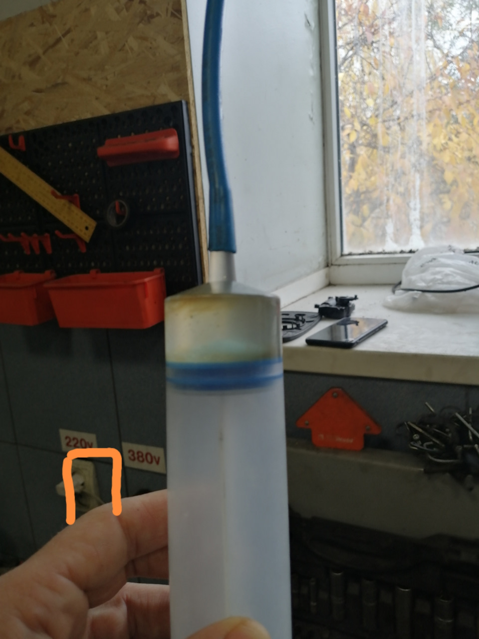 Пробег 203 тыс км. Замена масла в трансмиссии. — Volkswagen Touareg (3G ...