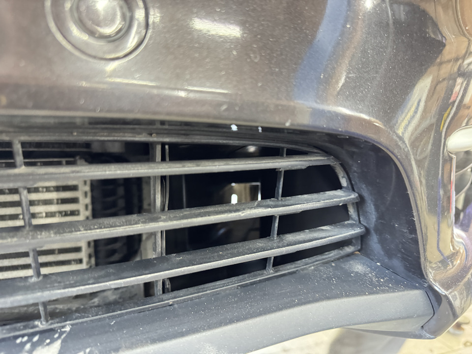 #11: мелочи: установка воздуховодов тормозов — BMW X5 (F15), 3 л, 2016 ...