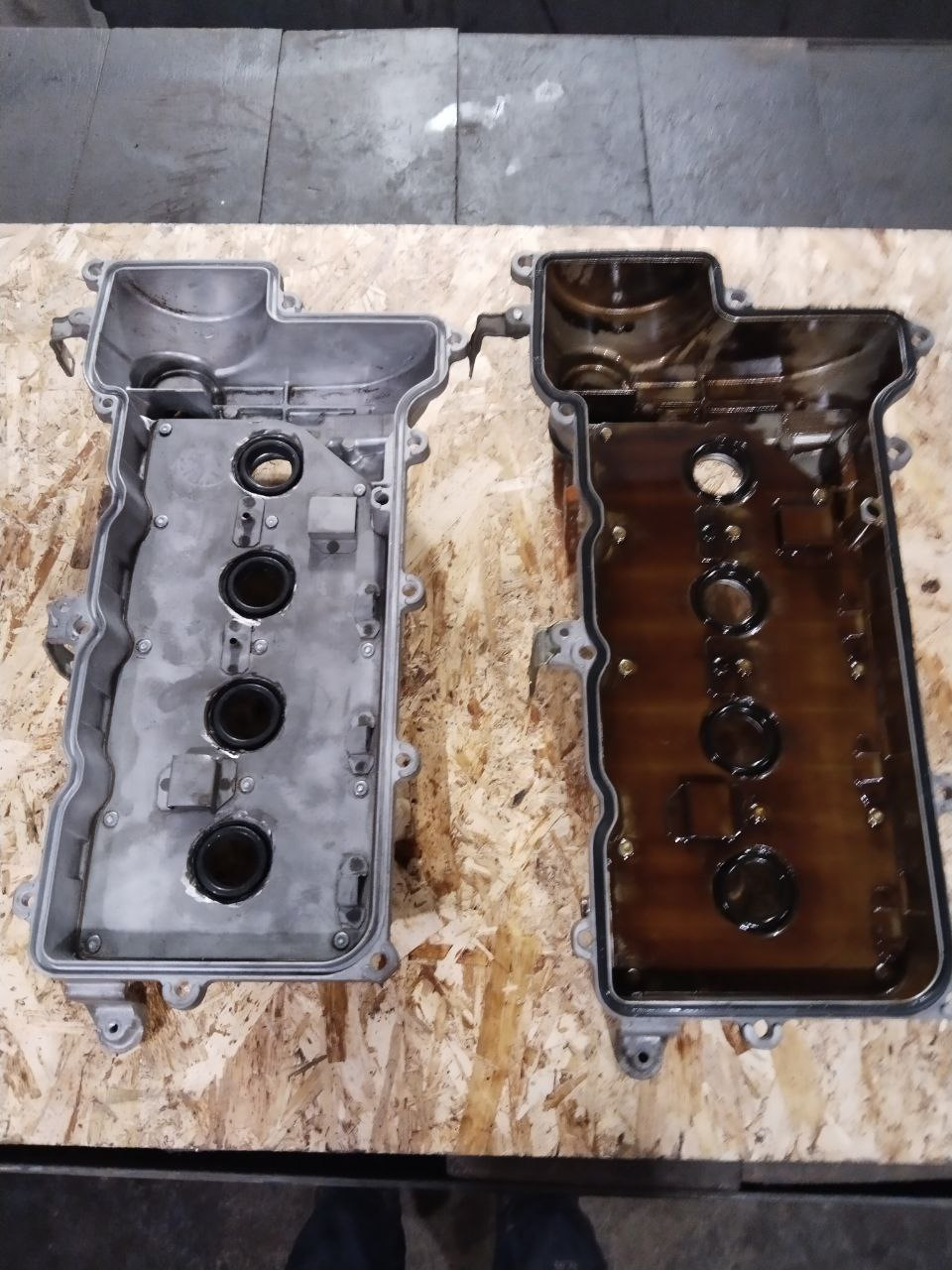 Замена клапанной крышки и сальников свечных колодцев. — Toyota Vitz (90 ...