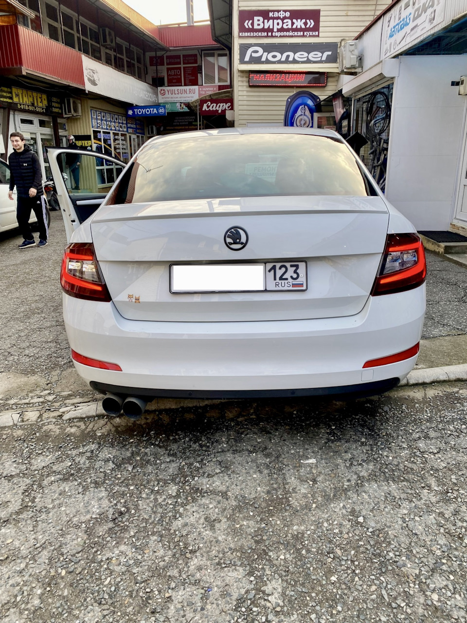 Фонари fl — Skoda Octavia A7 Mk3, 1,8 л, 2016 года | стайлинг | DRIVE2