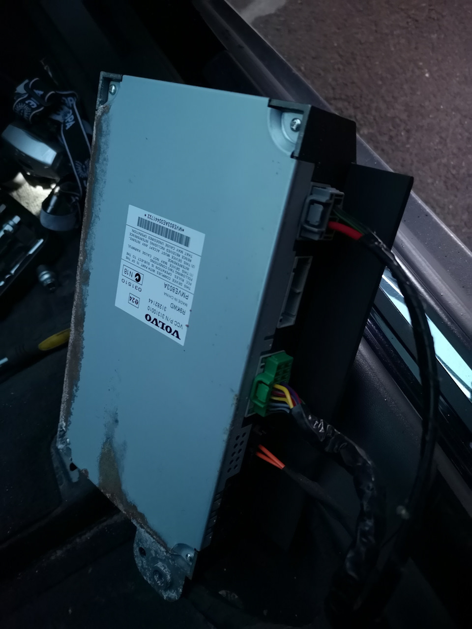 31282144 Radio Amplifier Volvo | Запчасти на DRIVE2