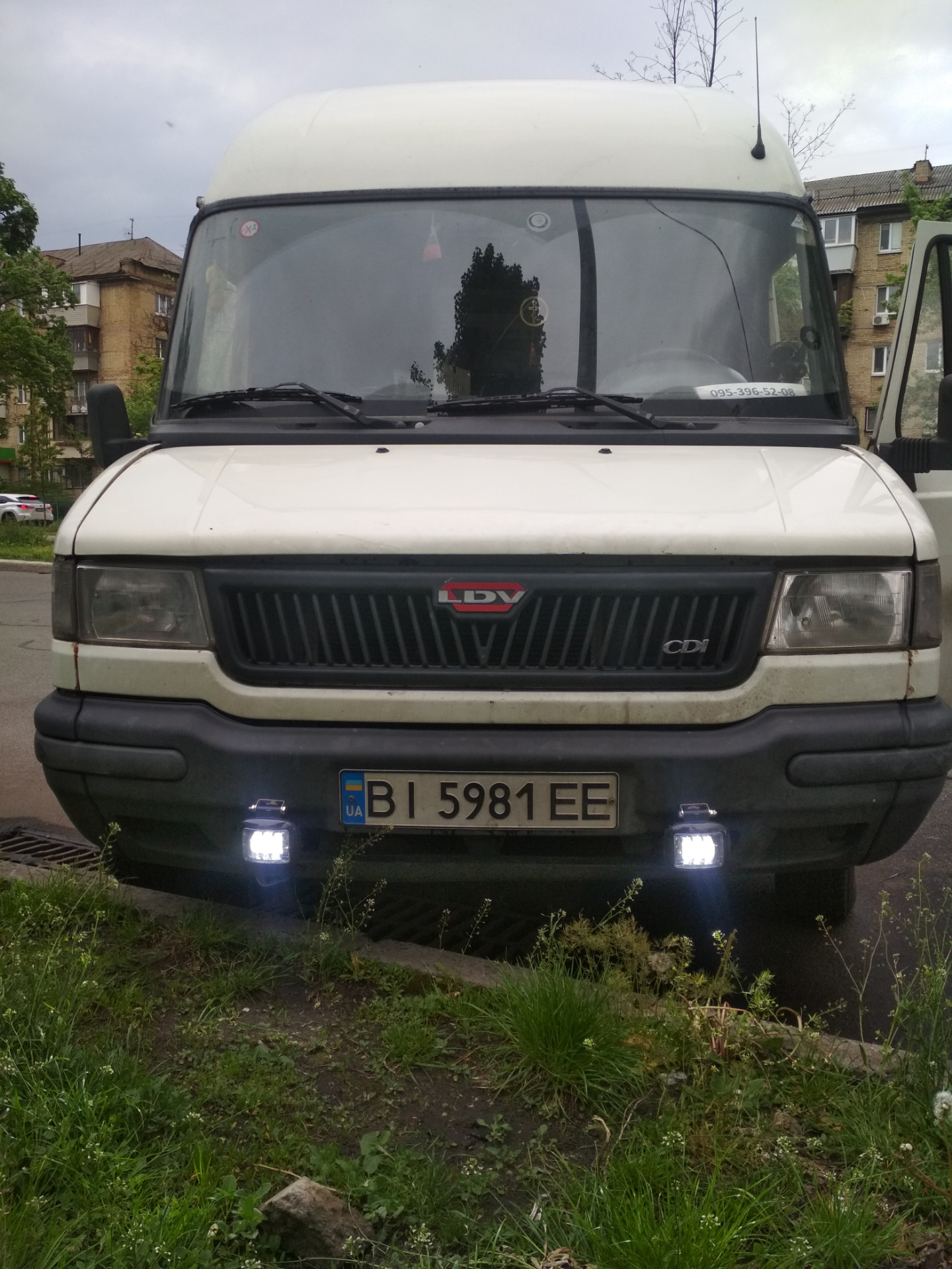 Доп LED фари — LDV Convoy, 2,4 л, 2003 года | своими руками | DRIVE2