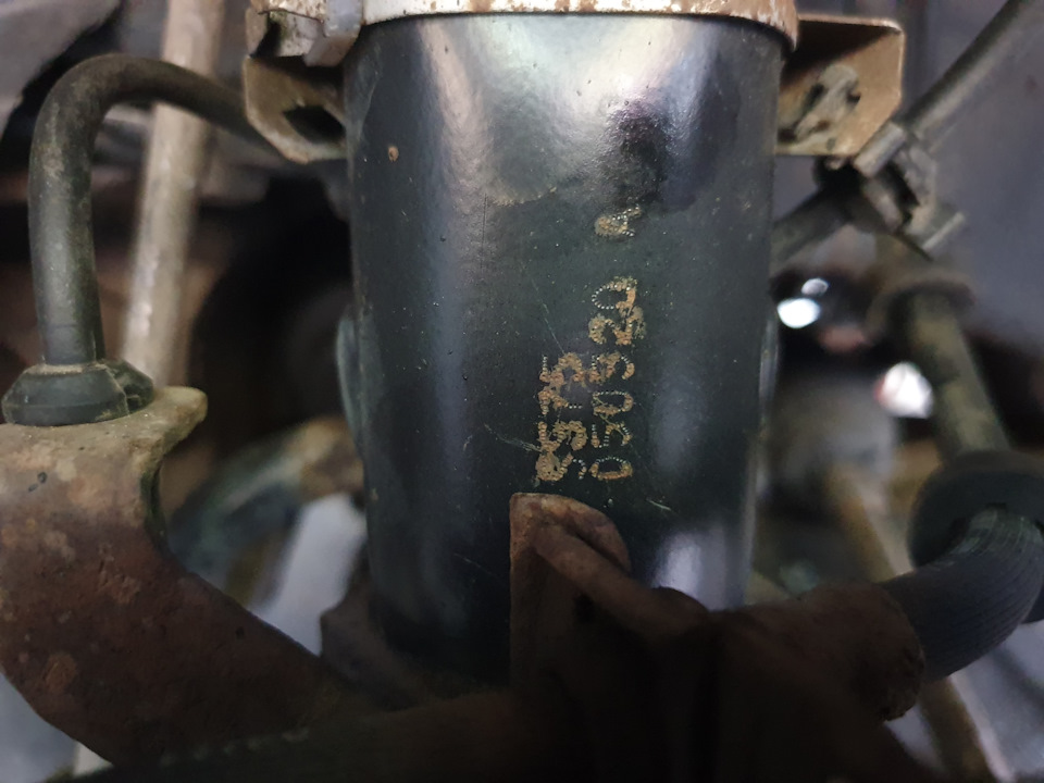 Замена передних стоек — Volkswagen Polo Hatchback Mk4, 1,4 л, 2002 года ...