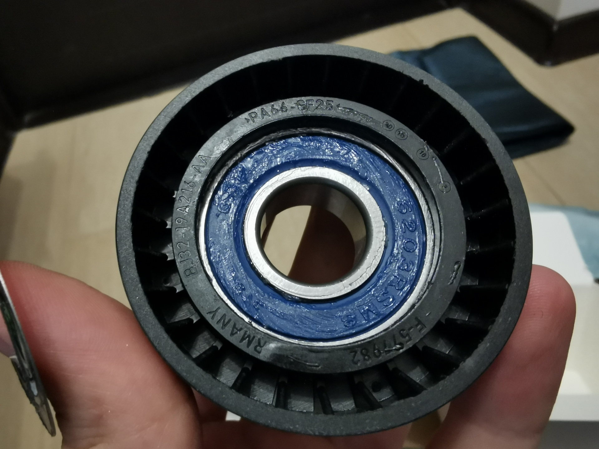 Свечи, ролики, помпа и ремень. Не очень большое ТО. — Land Rover ...