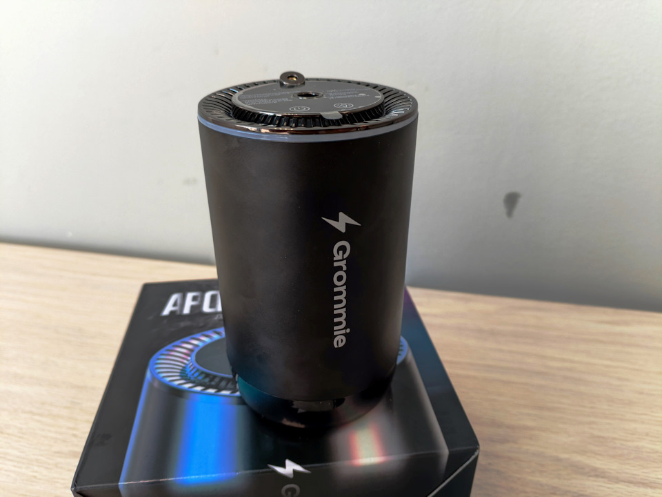 Умный ультразвуковой ароматизатор Grommie с подсветкой и звездным небом (2025) — Lada Гранта ...