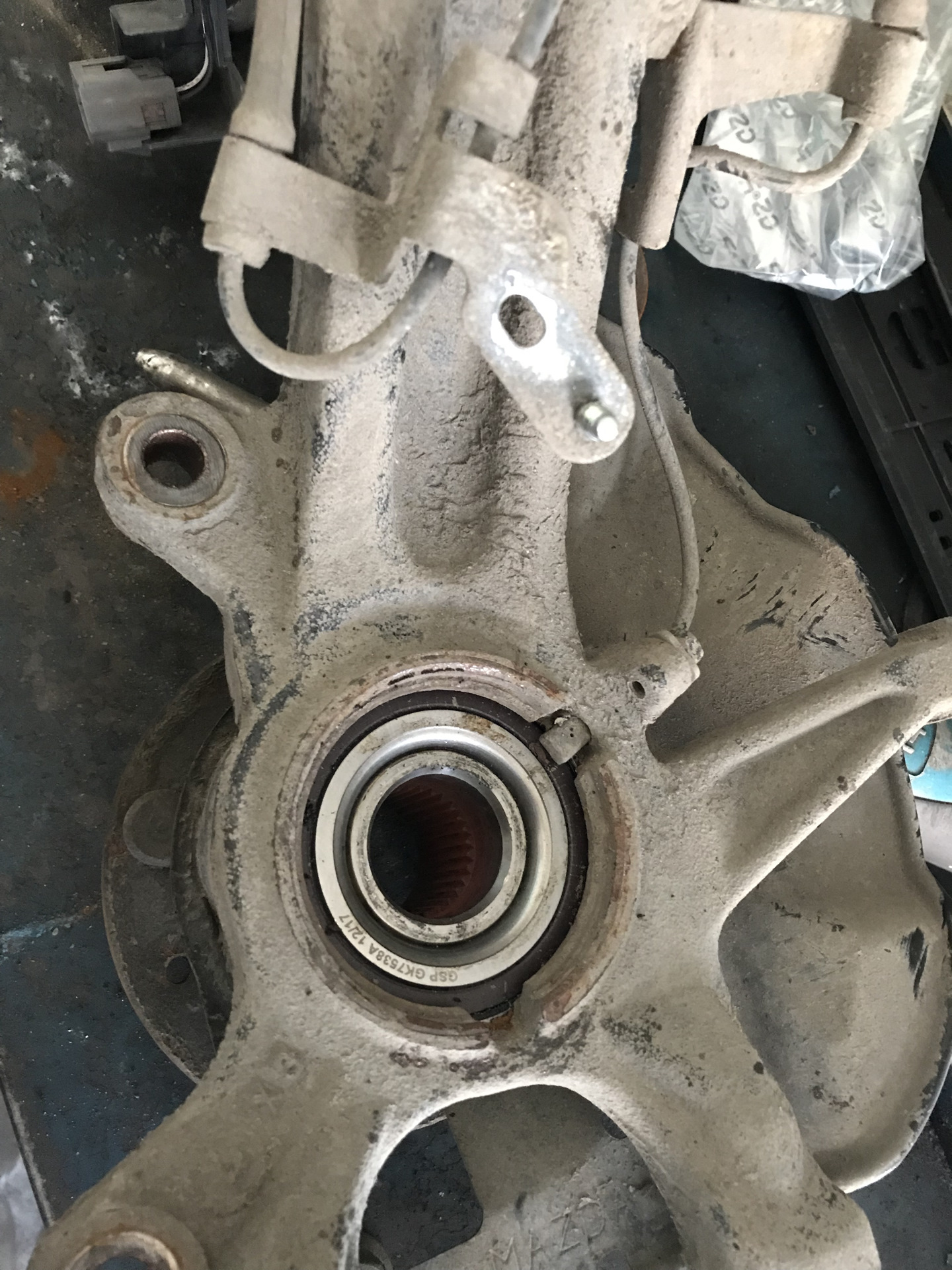 Подшипник:( — Mazda 6 (2G) GH, 2,2 л, 2012 года | визит на сервис | DRIVE2