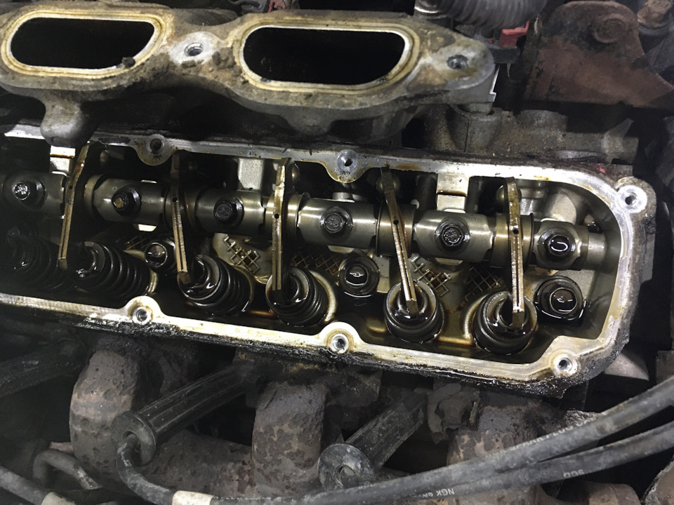 Уплотнители крышек гбц — Chrysler Town and Country V, 3,8 л, 2008 года ...