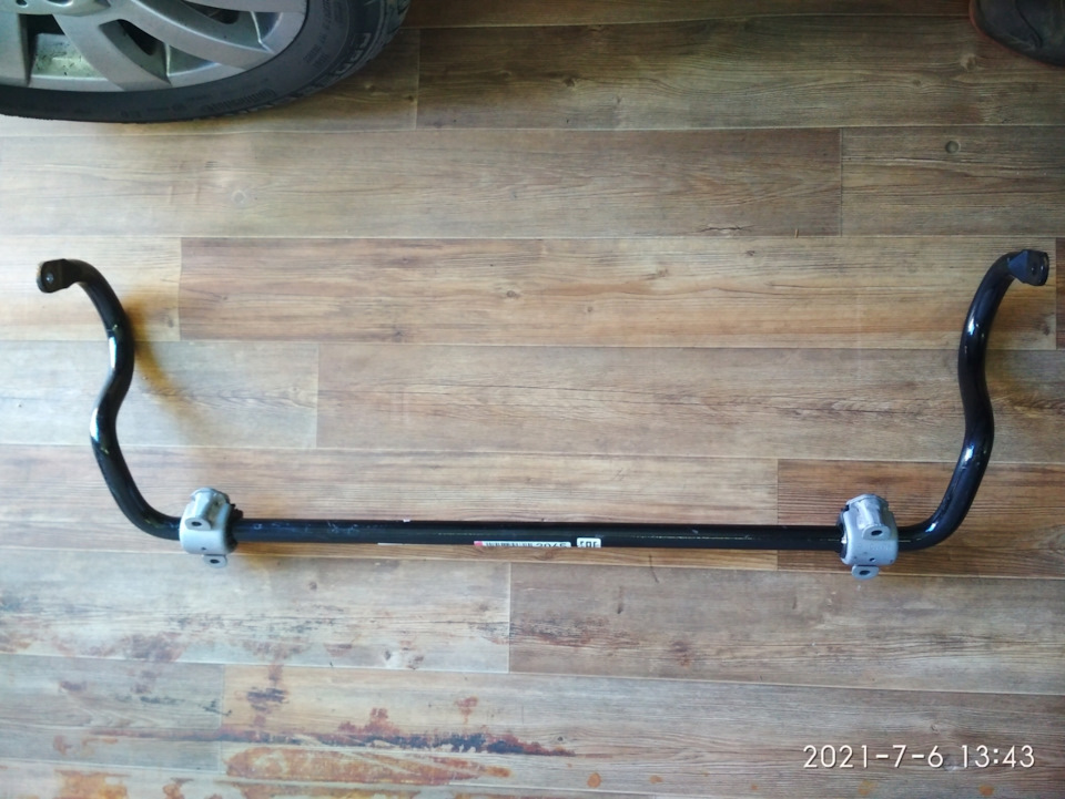 Передний стабилизатор — Mercedes-Benz GLK-Class (X204), 2,1 л, 2010 ...