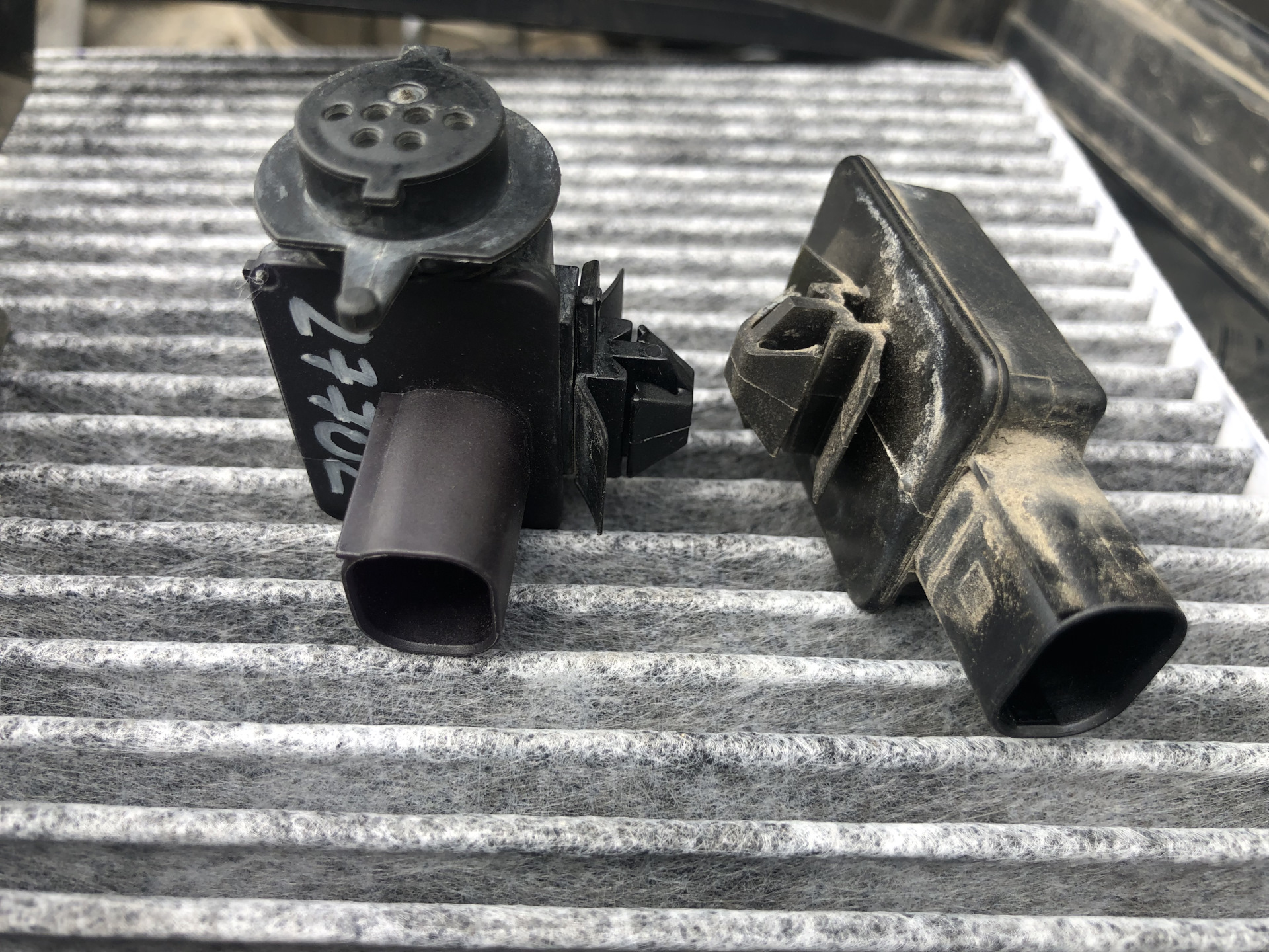 Замена датчика AUC — BMW X3 (F25), 2 л, 2013 года | своими руками | DRIVE2