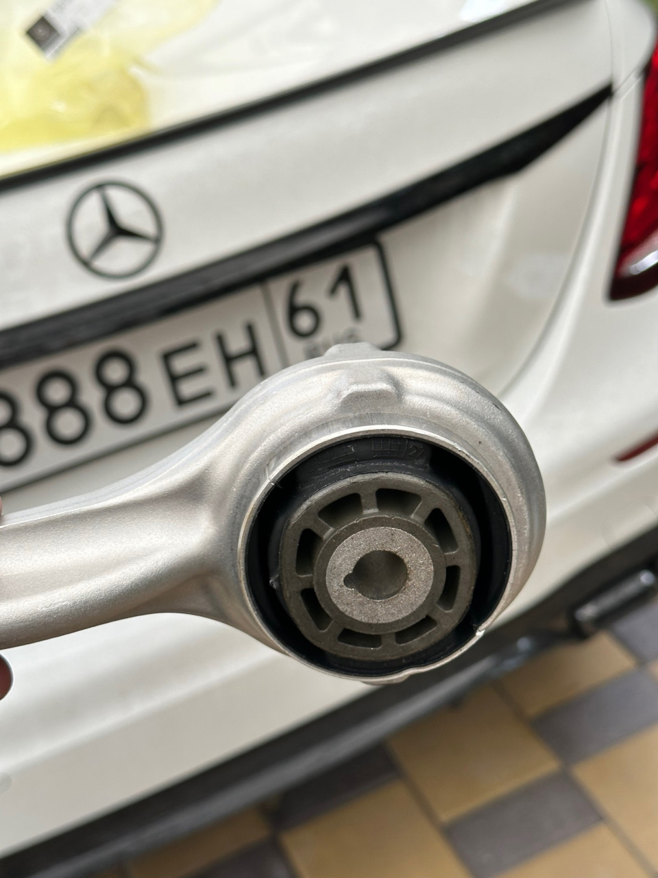 Замена передних рычагов, ТО в нынешних реалиях — Mercedes-Benz E-Class ...