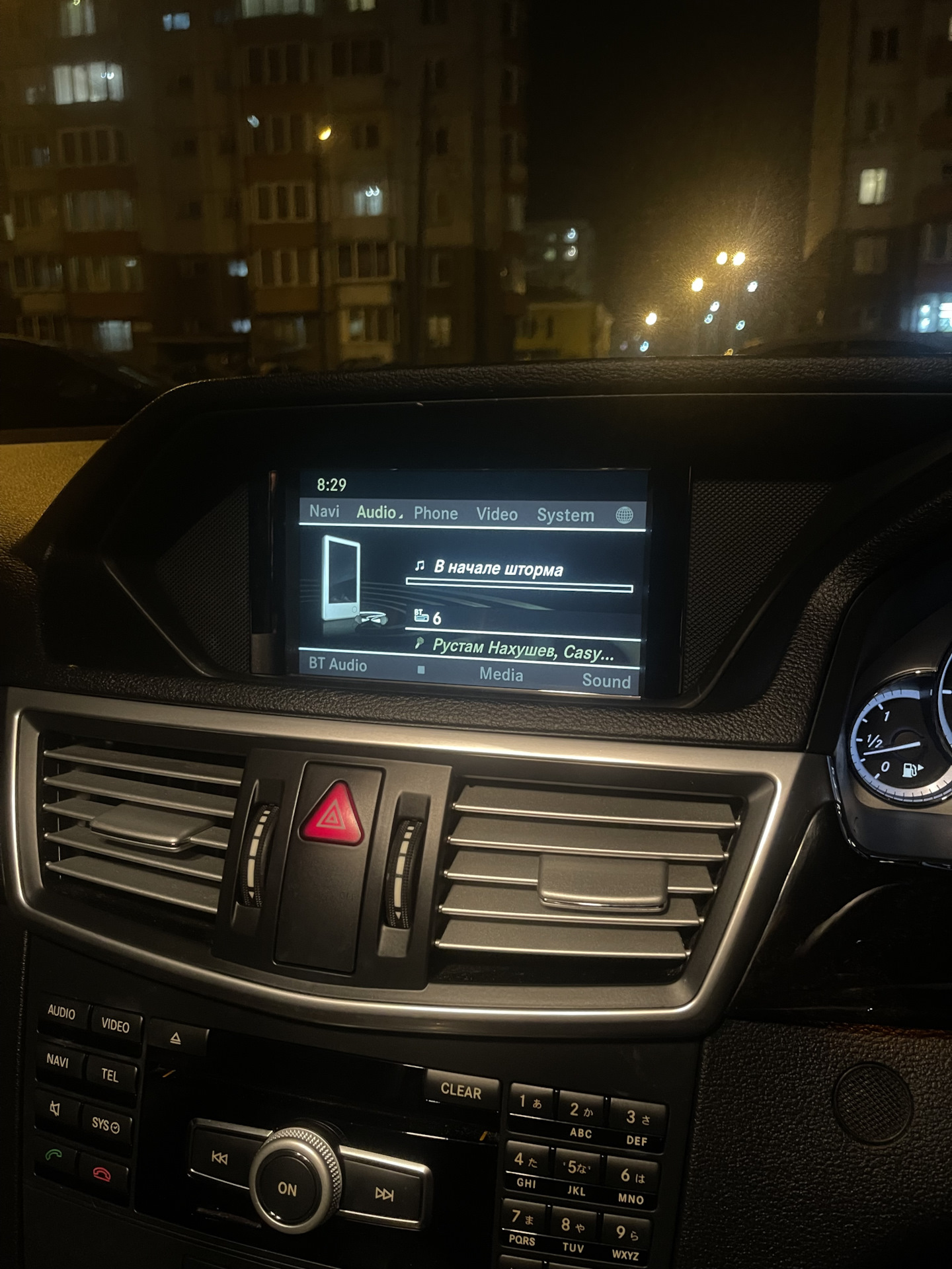 Да что же это, теперь динамик 😂 — Mercedes-Benz E-Class (W212), 1,8 л, 2012 года | автозвук | DRIVE2