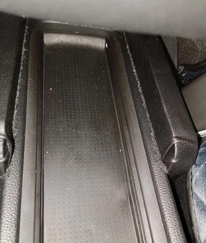 Подлокотник — Honda Fit (4G), 1,3 л, 2020 года | аксессуары | DRIVE2