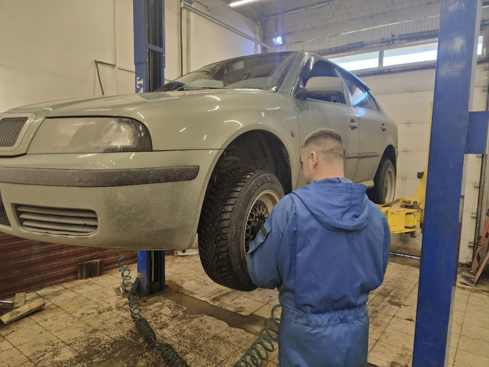 Замена внутренних шрусов ! — Skoda Octavia A4 Mk1, 1,8 л, 2001 года ...