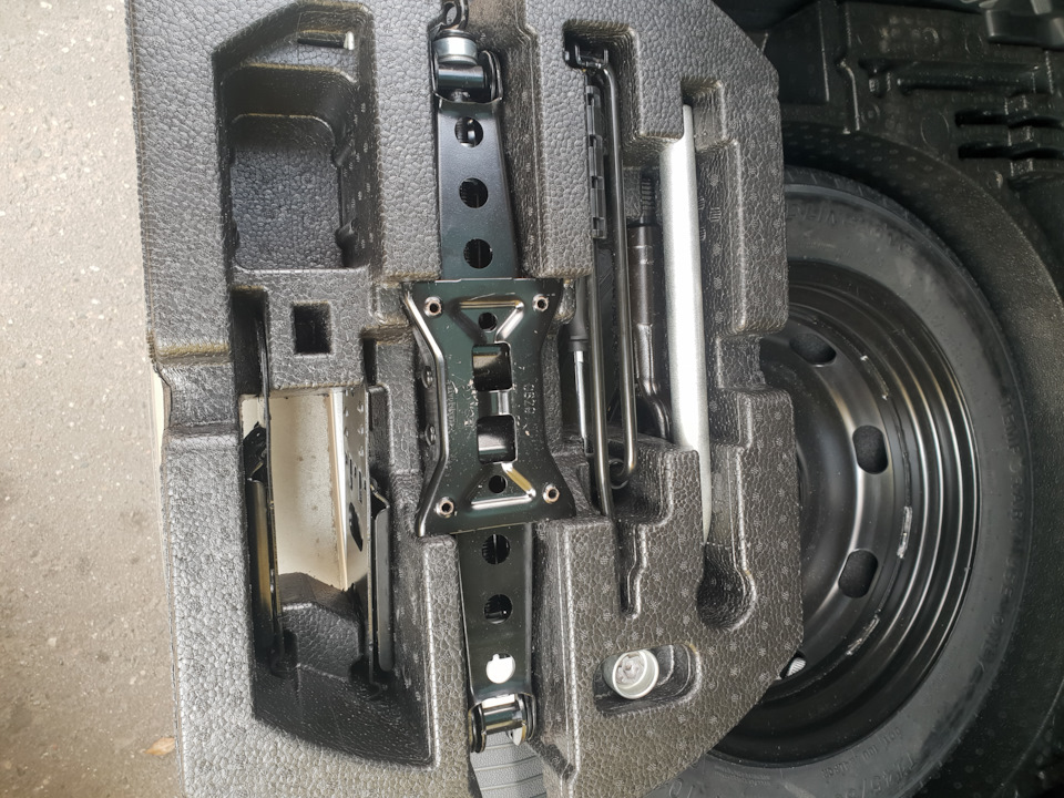 Органайзер в запаску под нижний пол — Volkswagen Tiguan (2G), 1,4 л ...