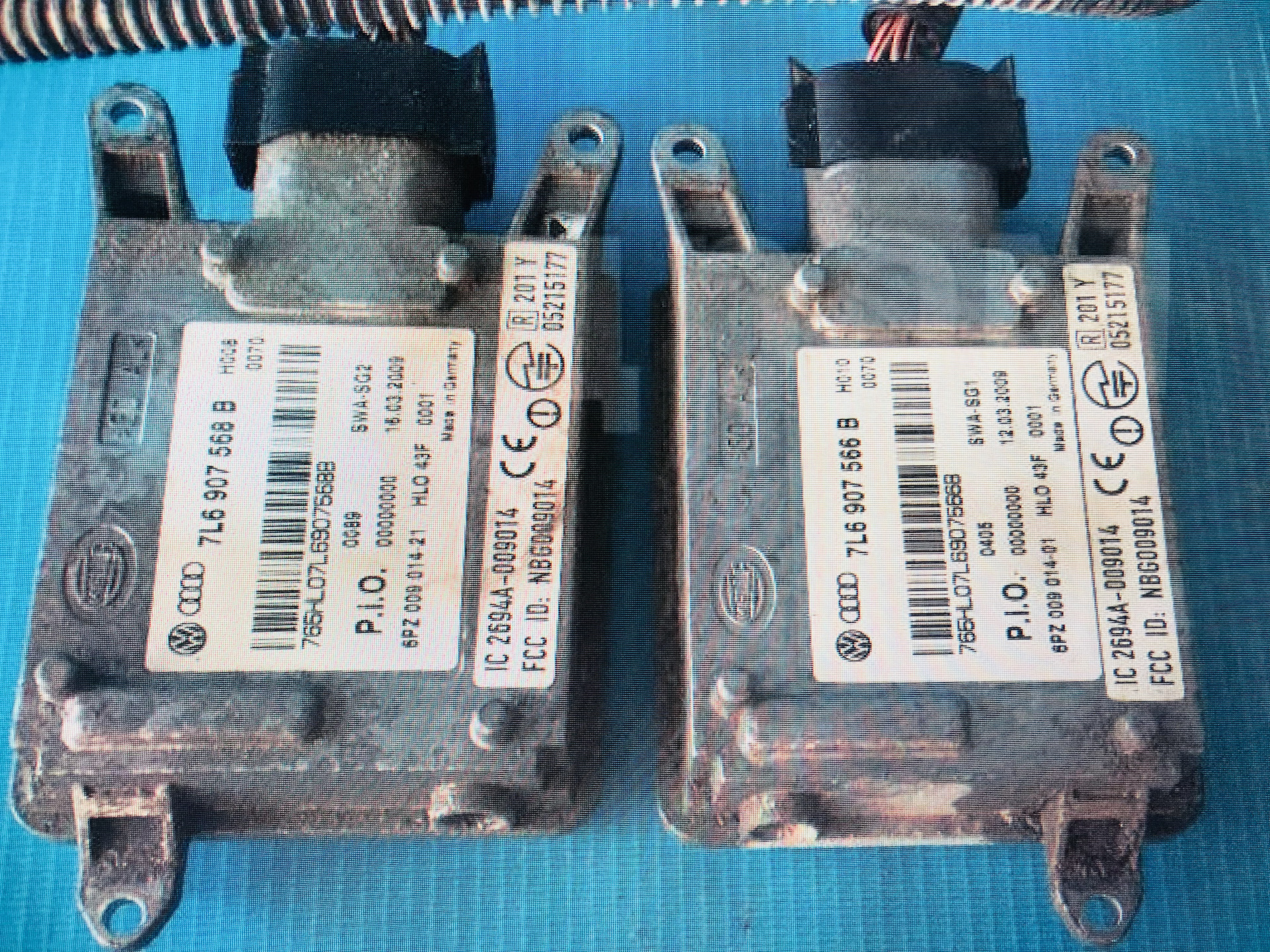 Радар слепых зон — Audi Q7 (1G), 3,6 л, 2010 года | запчасти | DRIVE2