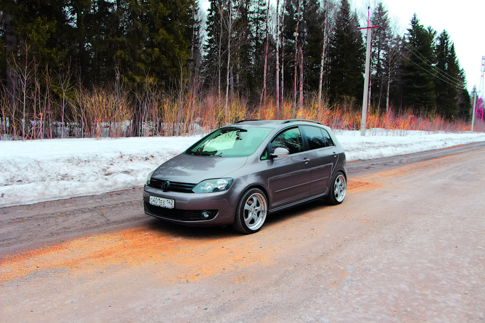 Переход на R18 — Volkswagen Golf Plus, 2 л, 2013 года | колёсные диски ...