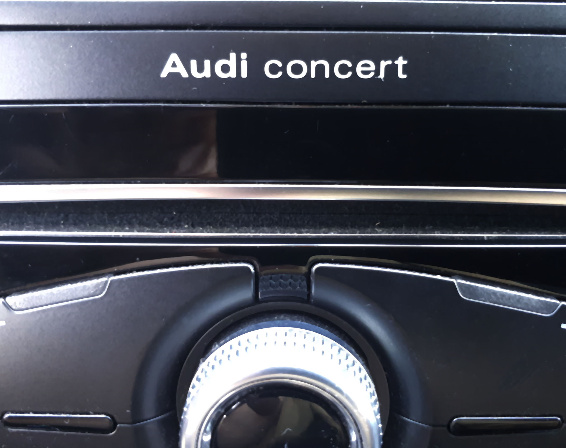 Audi Concert посвящается. Бесплатное улучшение звучания. — Audi Q5 (1G ...