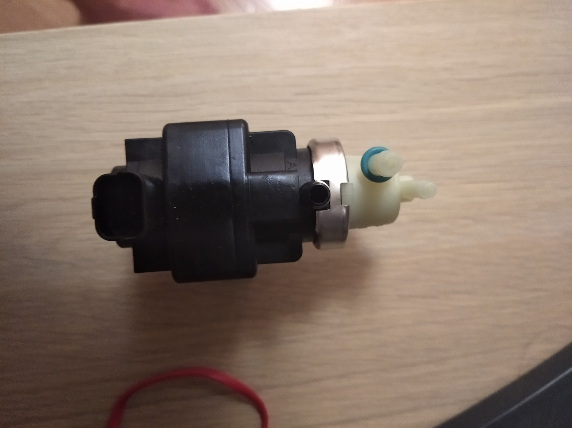 Замена клапана управления турбиной — Peugeot 3008 (1G), 1,6 л, 2013 ...