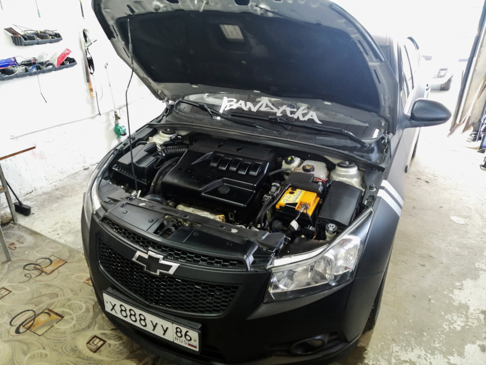 97: ГУР, генератор, декоративная крышка мотора. — Chevrolet Cruze (1G ...