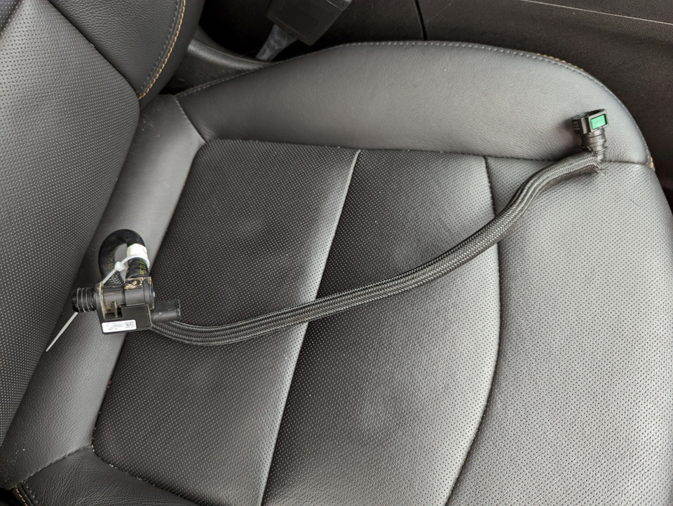 Замена датчика вакуумного усилителя тормозов — Chevrolet Equinox (3G ...