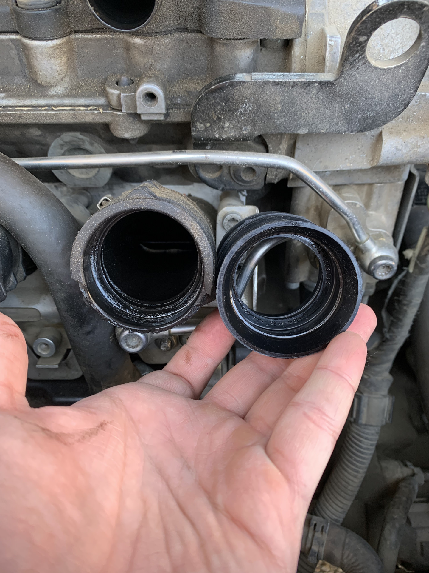 Замена свечей — Volkswagen Passat B6, 2 л, 2006 года | своими руками ...