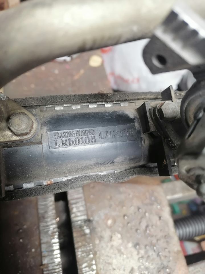 Радиатор отопителя для ВАЗ на Lada 21065, Lada Ока 11113, Lada 4x4 3D ...
