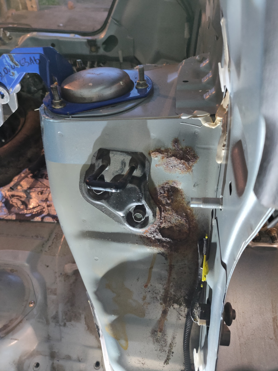 Заезд с Porsche Panamera 4S 2017 — Mercedes-Benz ML 63 AMG (W164), 6,2 ...