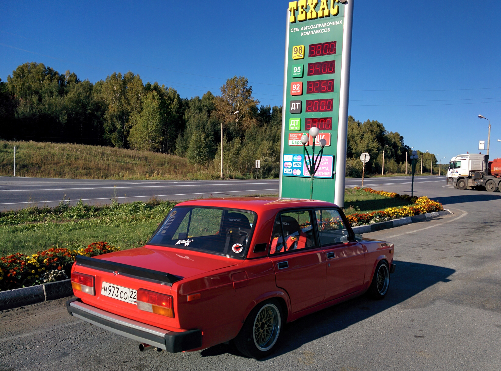 Вспомним прекрасное время — Lada 2107, 1,5 л, 1988 года | фотография | DRIVE2