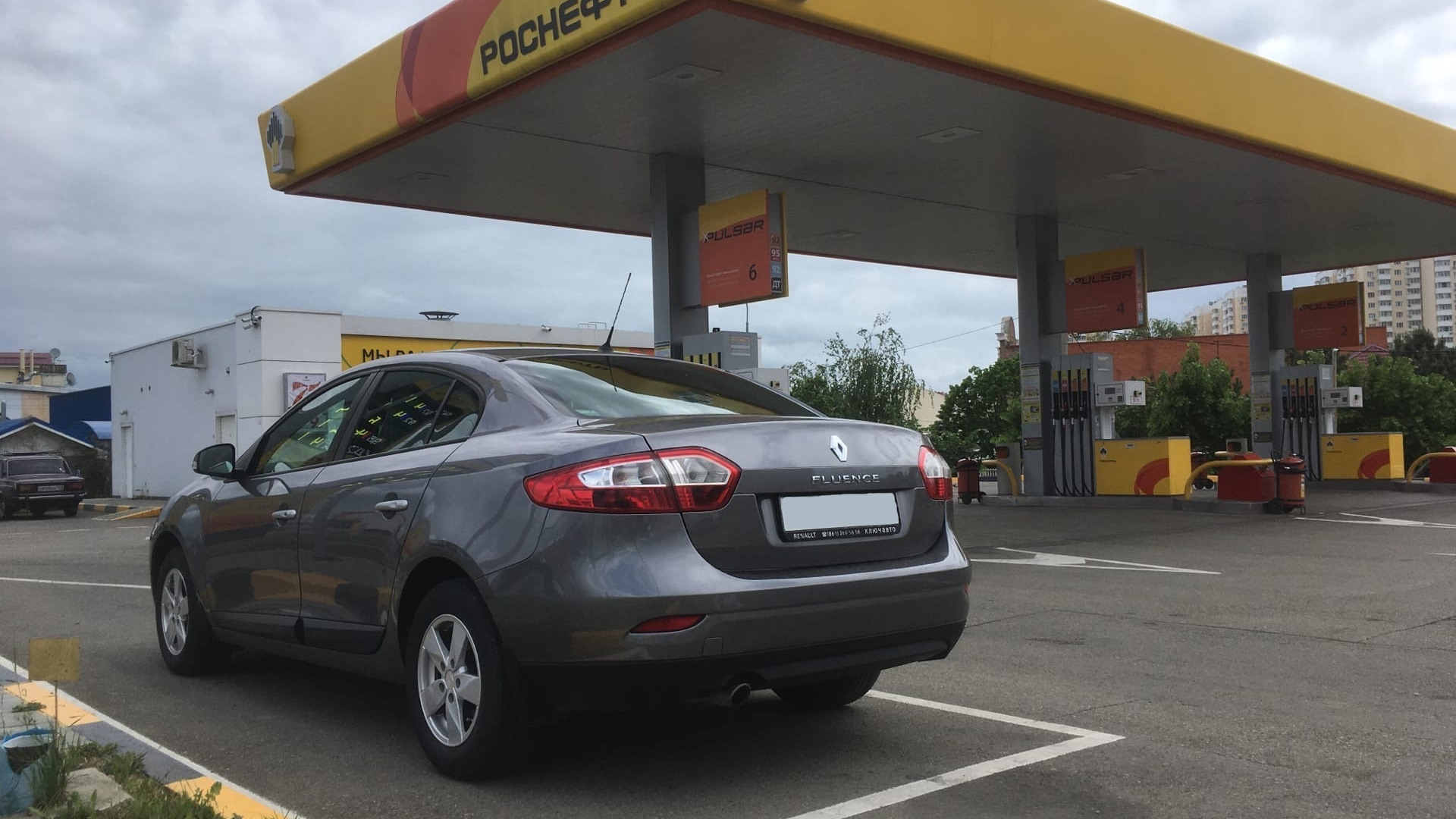 Renault Fluence 1.6 бензиновый 2010 | Grey Furia на DRIVE2