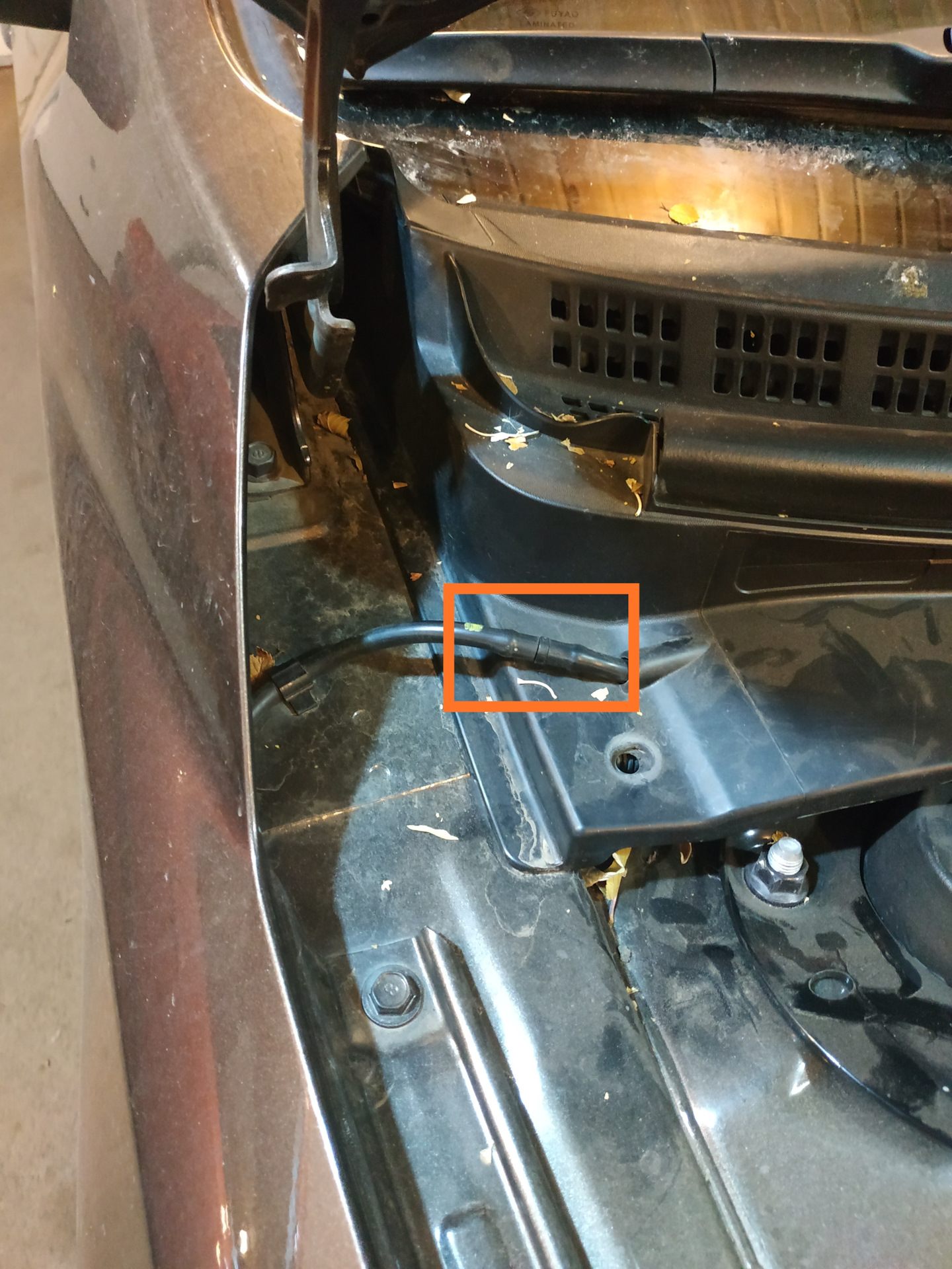 Профилактика трапеции стеклоочистителя + замена щеток — KIA Cerato (2G ...